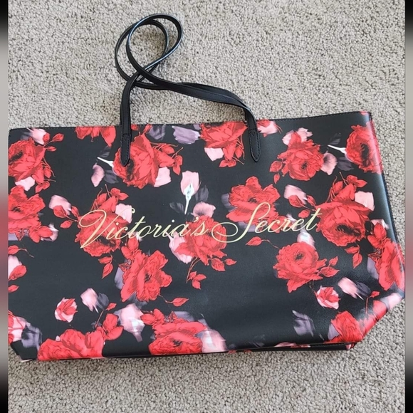 Victoria's Secret | Bags | Victorias Secret Tote Bag Red And Black ...